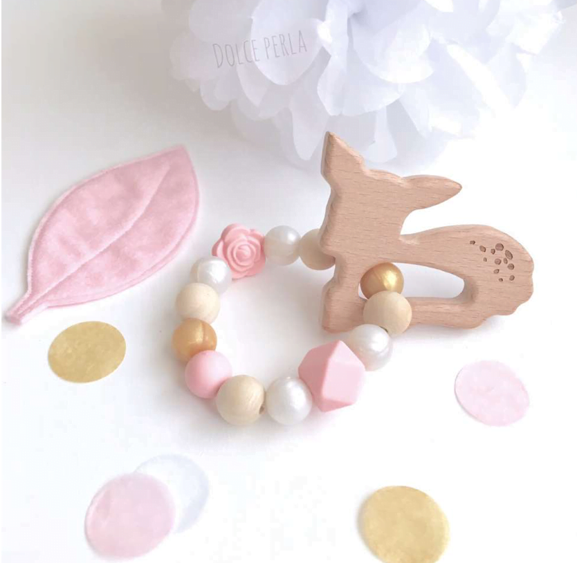 Anneau de dentition faon rose et nacre en silicone | Dolce perla